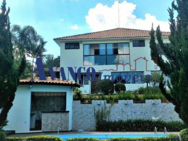 Linda casa no Condomínio Jardim Santa Rosa em Itatiba
