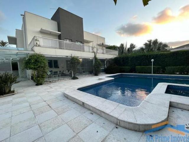 Linda Casa no Condomínio Lorian Boulevard com 5 suítes, lazer formidável!