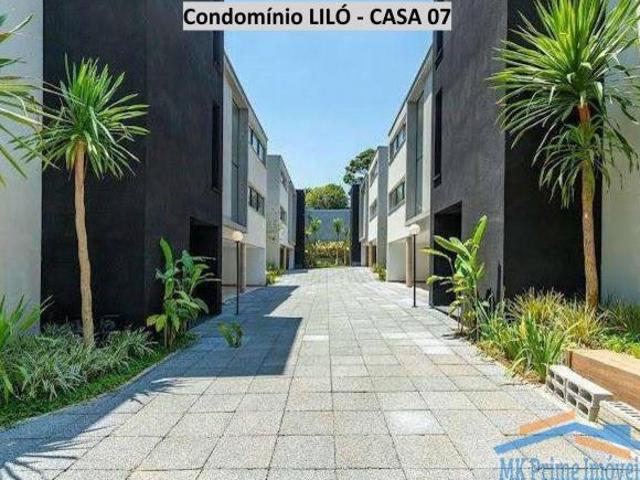 Linda Casa no Condomínio LILÓ Jardim Cordeiro/SP