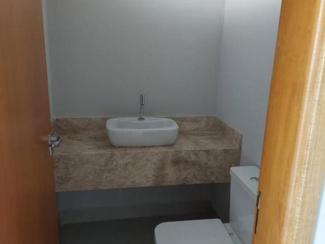 Linda Casa no Condominio Santa Martha | Só aqui na Rosa e Rangel