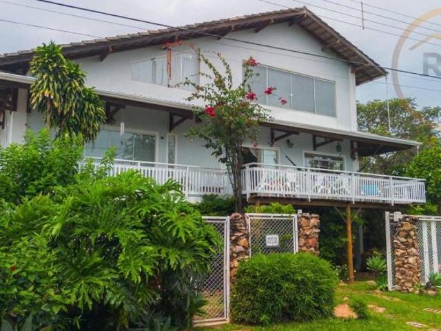 Linda casa no condomínio Privê Residencial Mônaco