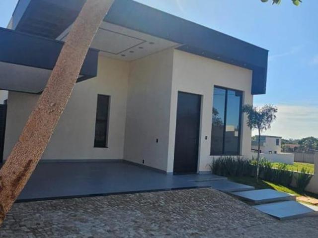 Linda casa no Condominio Quinta da Mata 2 | É aqui na Rosa e Rangel Consultoria e Assessoria Imobili