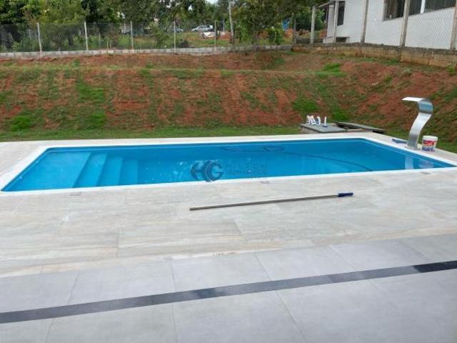 Linda casa no Condomínio Recanto das Araras
