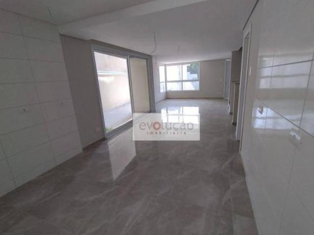 LINDA CASA NO CONDOMINIO VIVENDAS DO BOSQUE