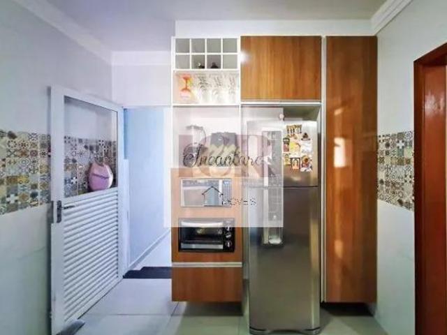 Linda Casa no Jardim Califórnia