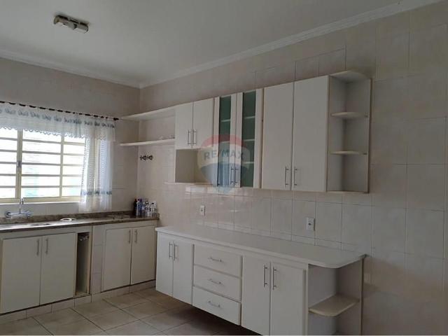 Linda Casa no Jardim Fortaleza, Paulínia, SP!