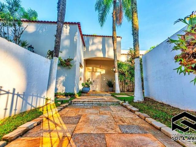 LINDA CASA NO JD. ACAPULCO! 1000 m² DE TERRENO, C/ PISCINA E CHURRASQUEIRA