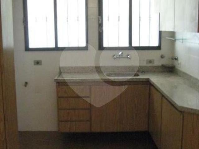 LINDA CASA,NO PANAMBY EM CONDOMÍNIO FECHADO COM LAZER E SEGURANÇA PARA FAMÍLIA
