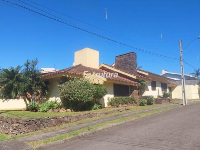 Linda casa no Parque do Sol