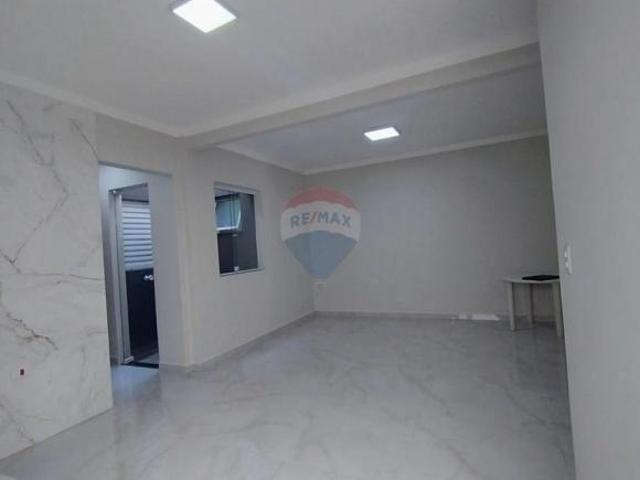 Linda Casa no Parque Renato Maia, SP!