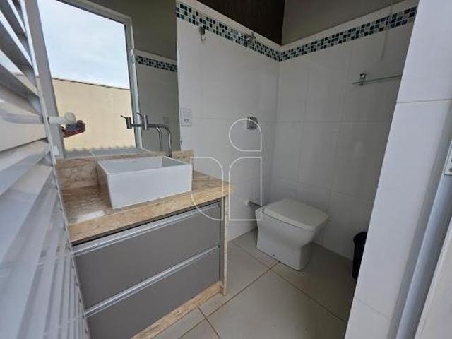 Linda casa no Residencial Jardins de Monet Marília