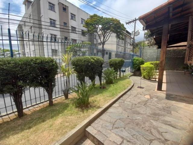 Linda casa no São Lucas