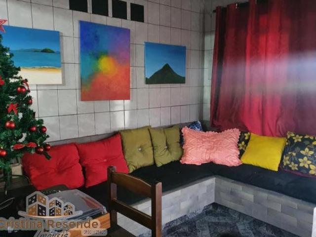 LINDA CASA NO VERDE MAR MASSAGUAÇU