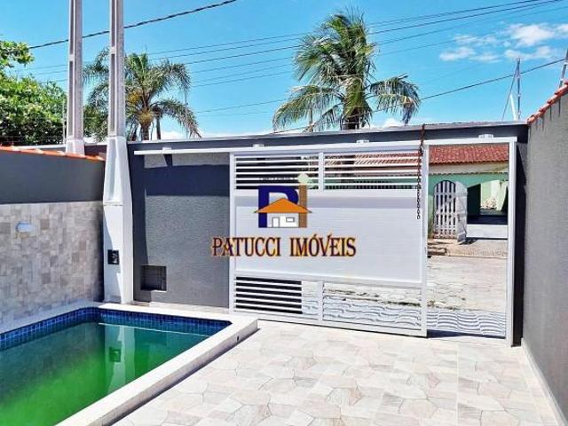 LINDA CASA NOVA COM PISCINA PÉ NA AREIA EM MONGAGUÁ!
