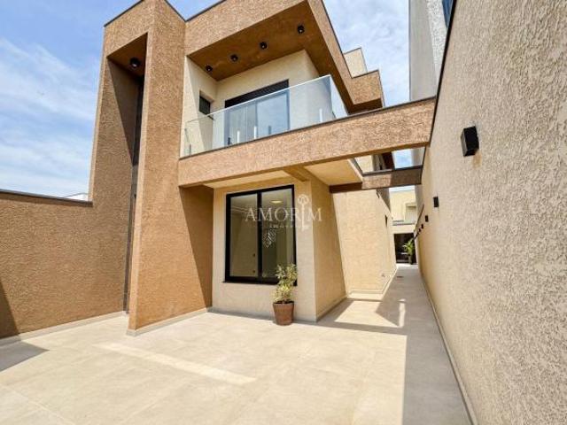 Linda casa a venda 3 quartos com suíte piscina 2 vagas Portal dos Ipês Cajamar