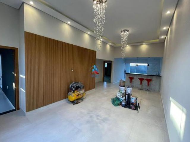 Linda casa a Venda