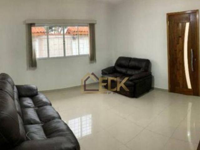 Linda casa a venda com edícula a 500 metros do Shopping Jardim Oriente