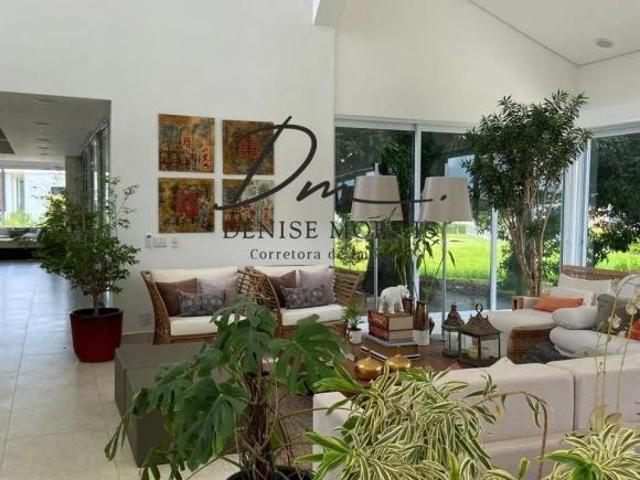 Linda casa á venda condomínio Dacha Sorocaba