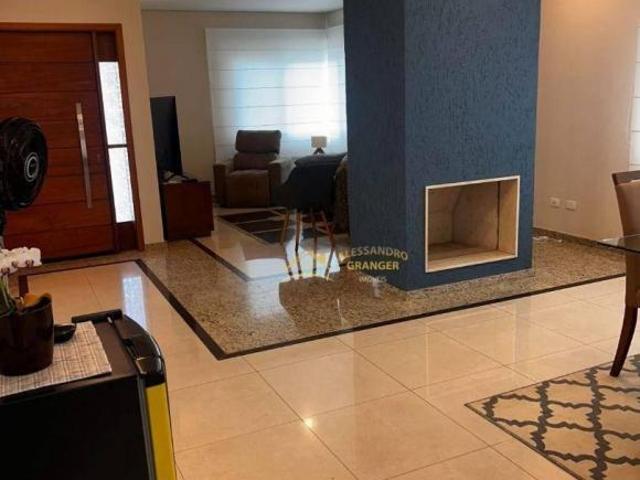 LINDA CASA A VENDA CONDOMINIO ECO PARK