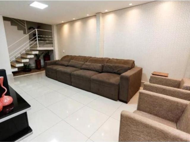 Linda Casa a Venda Campo Belo SP