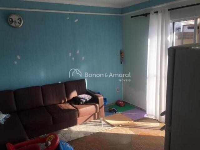 Linda casa á venda à venda em Condomínio Fechado em Valinhos/SP
