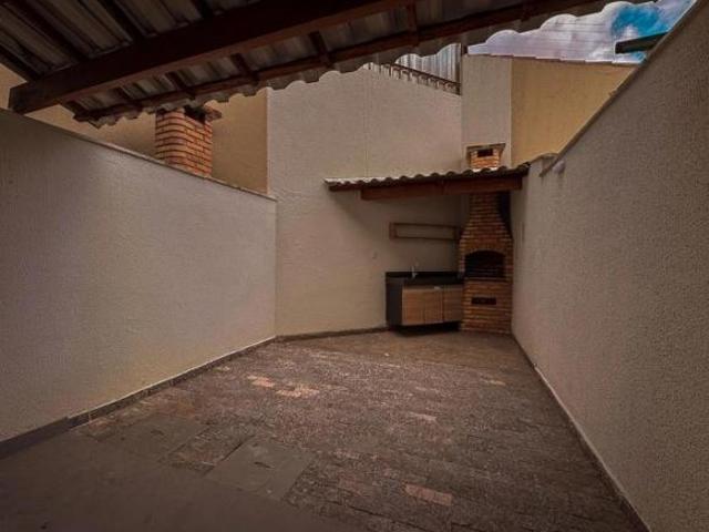 LINDA CASA Á VENDA | BAIRRO SANTA BRANCA
