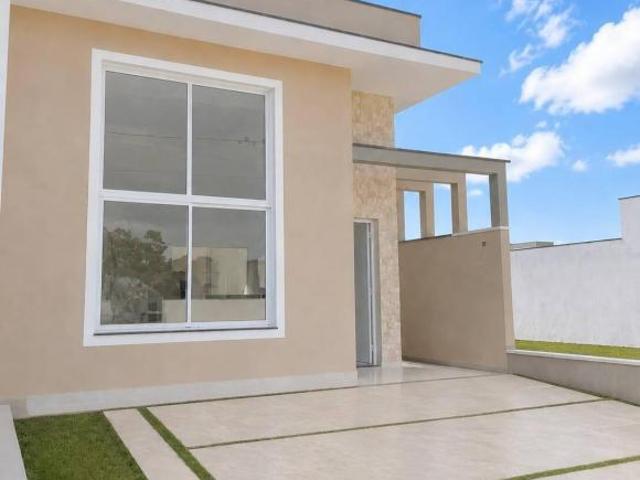 Linda casa à venda em Condomínio Fechado! Valor R$740.000,00