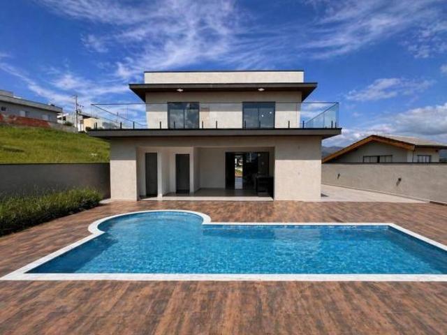 Linda Casa à venda em Condomínio Financia Região Atibaia!