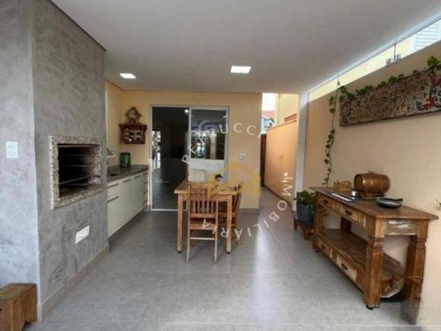 LINDA CASA À VENDA EM CONDOMÍNIO NO PARQUE PRADO EM CAMPINAS