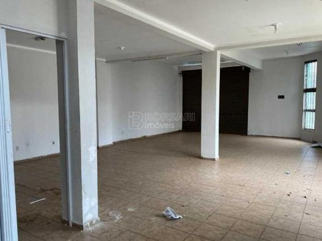 Linda Casa a Venda em Araraquara 2 Dormitorios no Jardim Adalberto