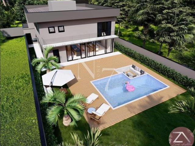 Linda casa à venda em Atibaia!