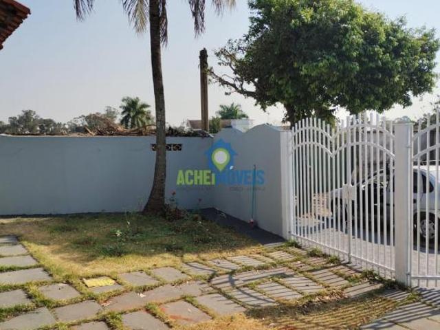 Linda casa a venda em Birigui