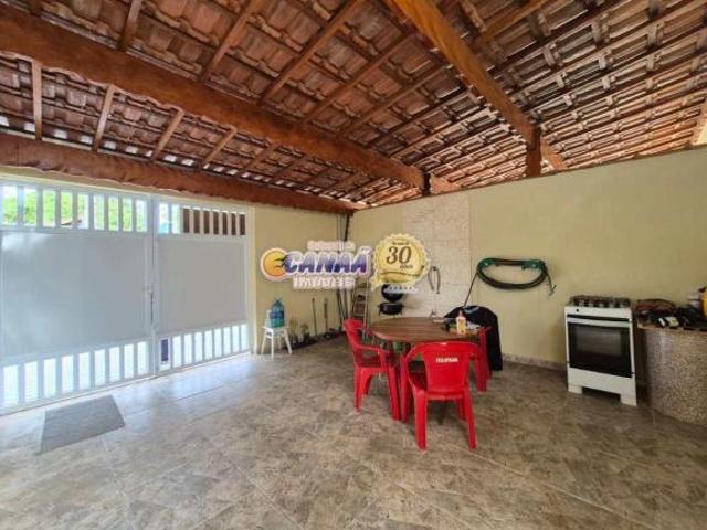 Linda casa à venda em Mongaguá SP Bairro Itaoca Venha conferir!