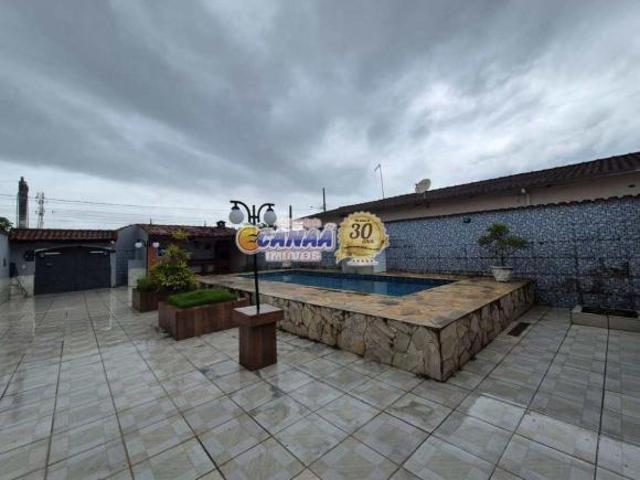 Linda casa à venda em Mongaguá SP Quintal Amplo com piscina!