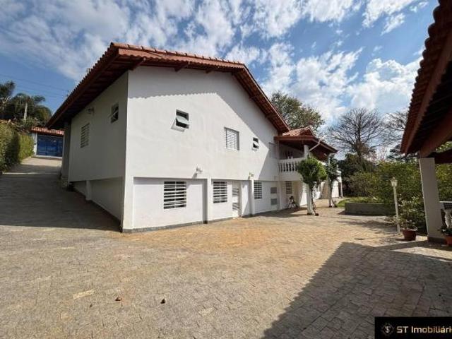 Linda Casa à venda em Mairiporã/SP Condomínio Jardim 5 Lagos!