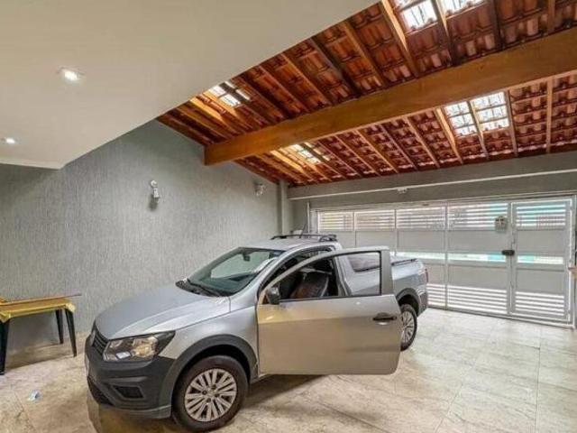 Linda Casa a venda em São Bernardo do Campo com 229m², 3 quartos e 3 vagas