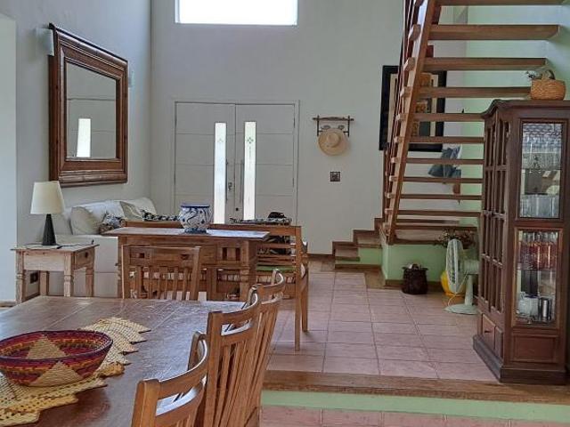 Linda casa a venda em Riviera de São Lourenço