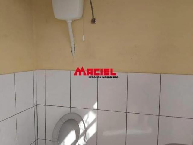 Linda Casa à Venda em Tremembé ? Ampla, Arejada e Muito Bem Localizada