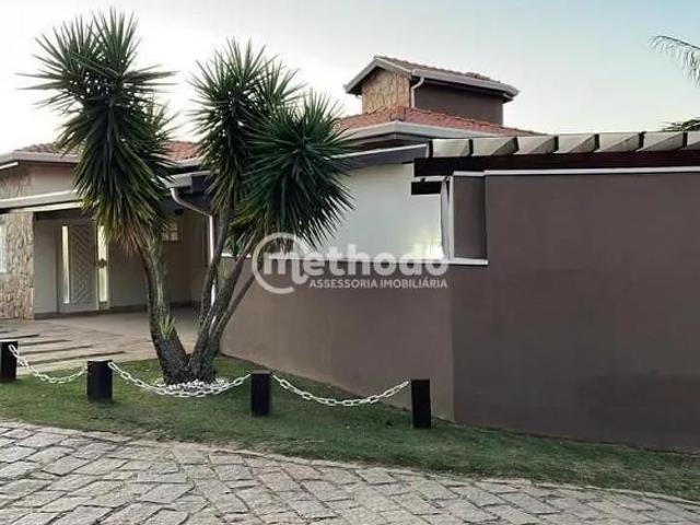 Linda casa a venda em Valinhos com 1000m de terreno