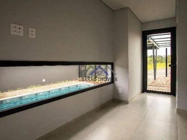 Linda casa à venda no Condomínio Phytus