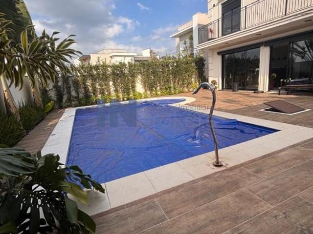 Casa à Venda no Condomínio Reserva da Serra, Jundiaí/SP, bairro Medeiros, 351m2, área gourmet com pi