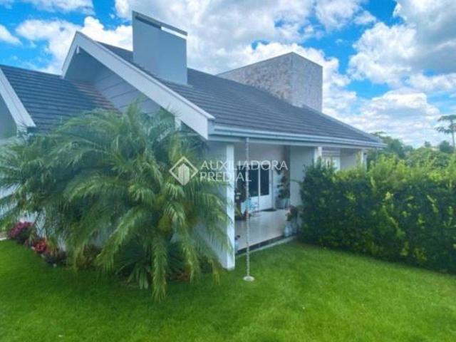 Linda casa à venda no bairro Auxiliadora