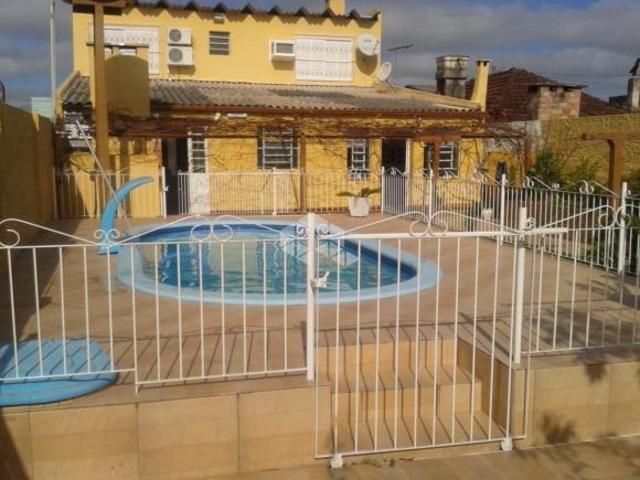 Linda Casa à Venda no Bairro João Goulart, Santa Maria!