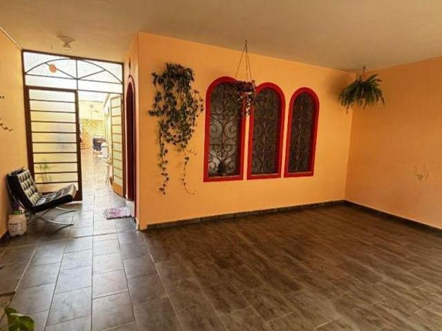 Linda casa a venda no Jardim D' Abril, Osasco | 3 dormitorios, suite, garagem coberta