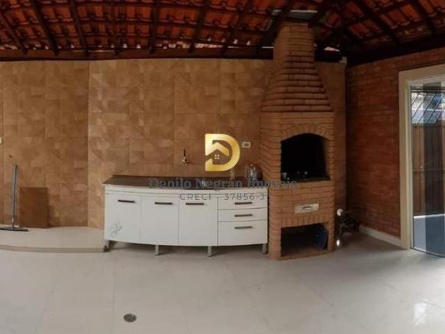 LINDA CASA A VENDA NO RESIDENCIAL JORDANESIA