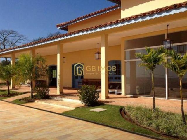 Linda Casa á Venda na Fazenda Kurumin em Itu SP GB5428