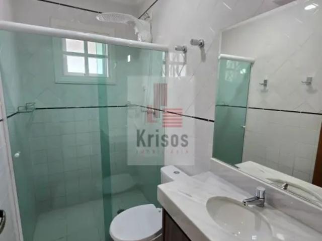 Linda Casa à Venda: Sobrado com 170m² na Cidade São Francisco!