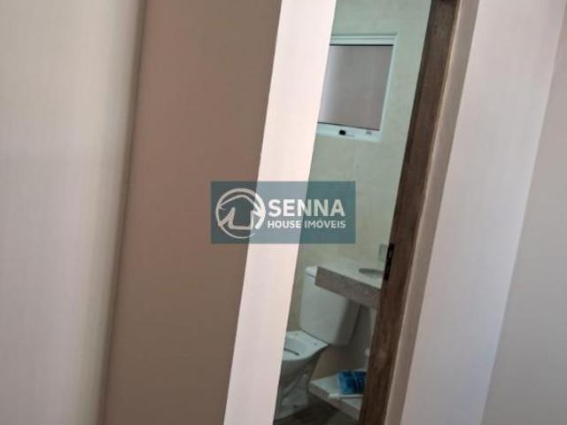 Linda casa à venda! Se você está em busca do seu novo lar, encontrou o lugar perfeito! Esta encanta