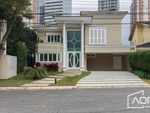 Linda casa Alpha Plus