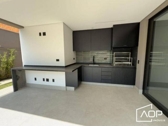 Linda casa Alphaville 3